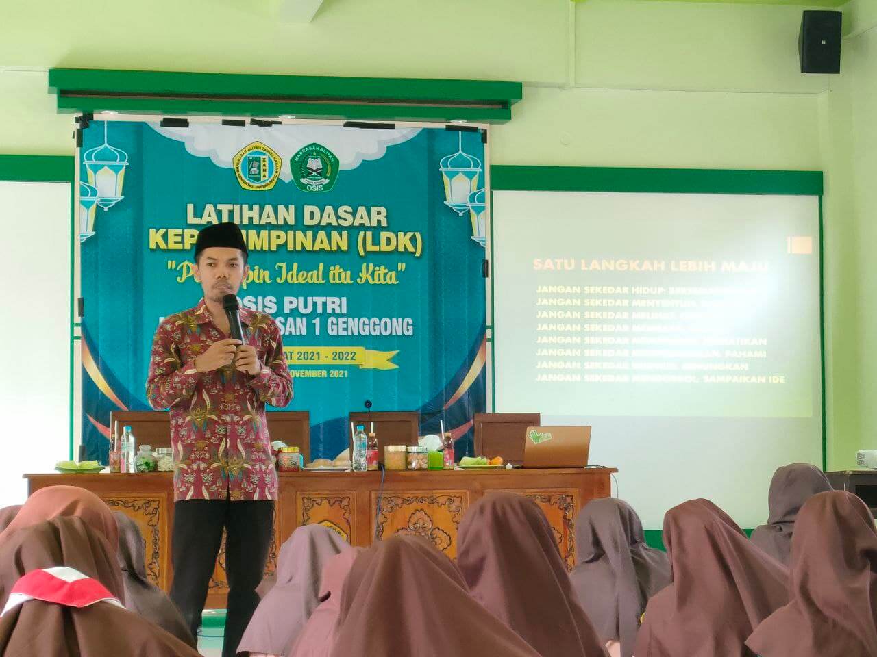 Santri MA ZAHA 1 Genggong, Bekali Ilmu Kepemimpinan - Pesantren Zainul ...